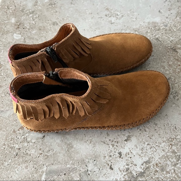 Soul of Africa | Shoes | Clarks Western Ankle Boots Leather African ...